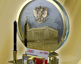 Купить оригинальные подарки юристу в Москве | Сувениры нотариусу на юбилей